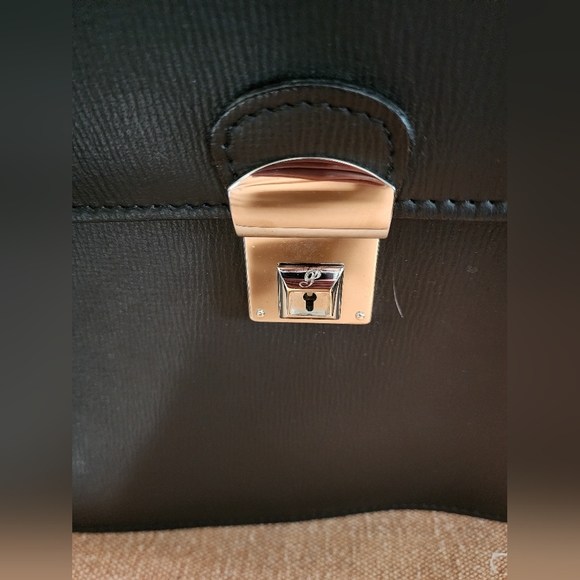 Pineider | Bags | Vintage Pineider Double Gusset Black Leather ...